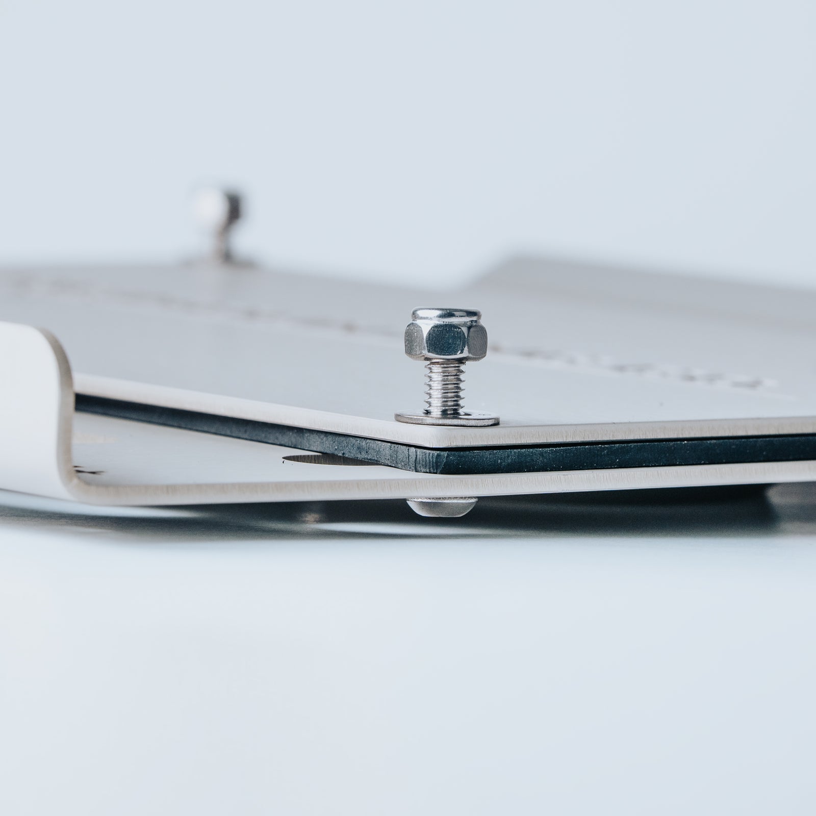 Medium Mount – The Mounting Company